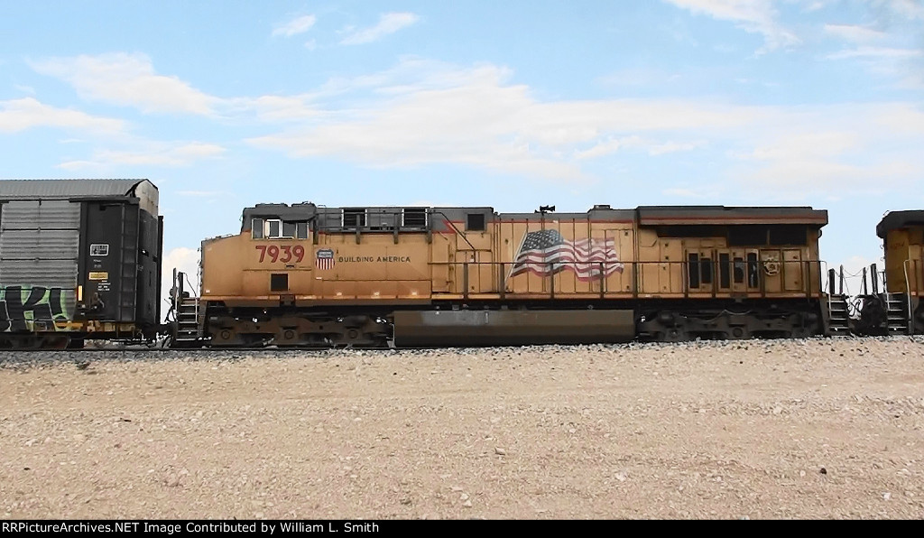 UntitledEB Manifest Frt at Erie NV W-MTrn Slvs-Pshr -3